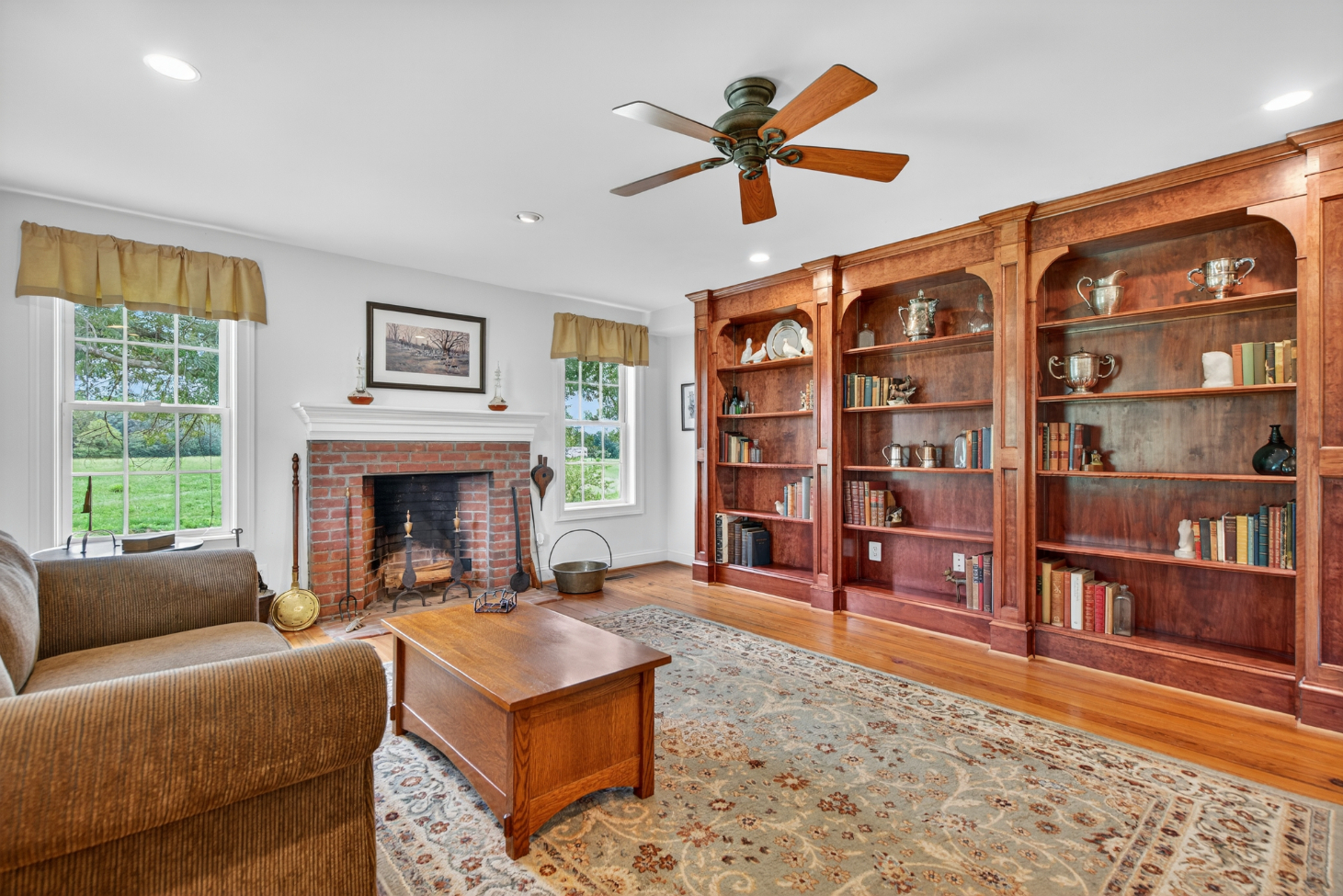 Thomas & Talbot | Happy Hill