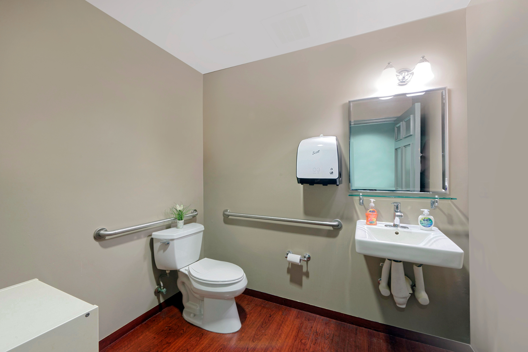 Thomas & Talbot | 6 South Pendleton