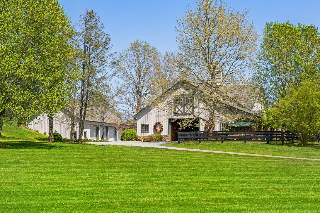 Thomas & Talbot | Hidden Trail