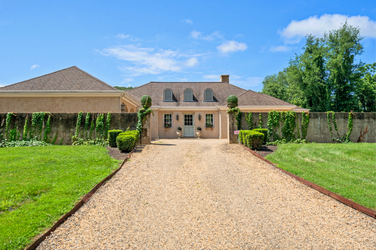 Thomas & Talbot | Morningstar Farm