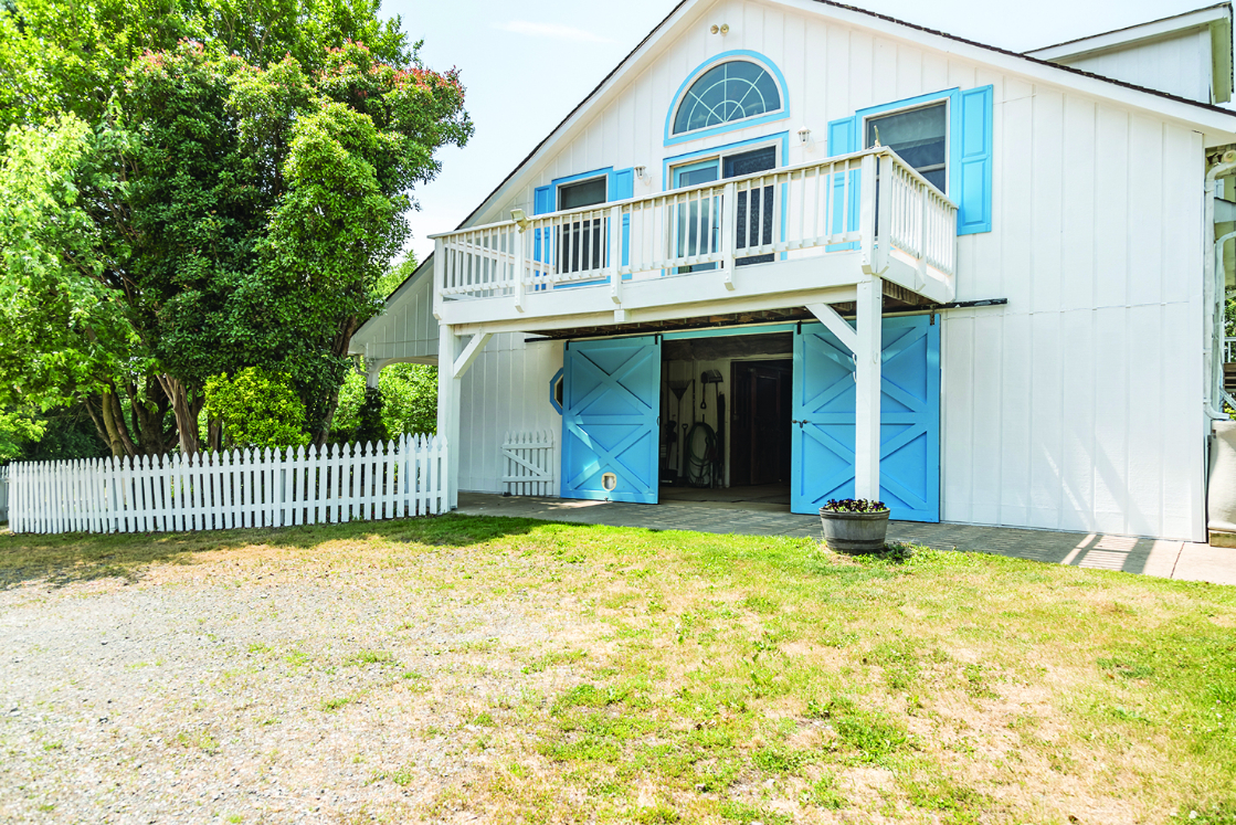 Thomas & Talbot | Reflections Farm